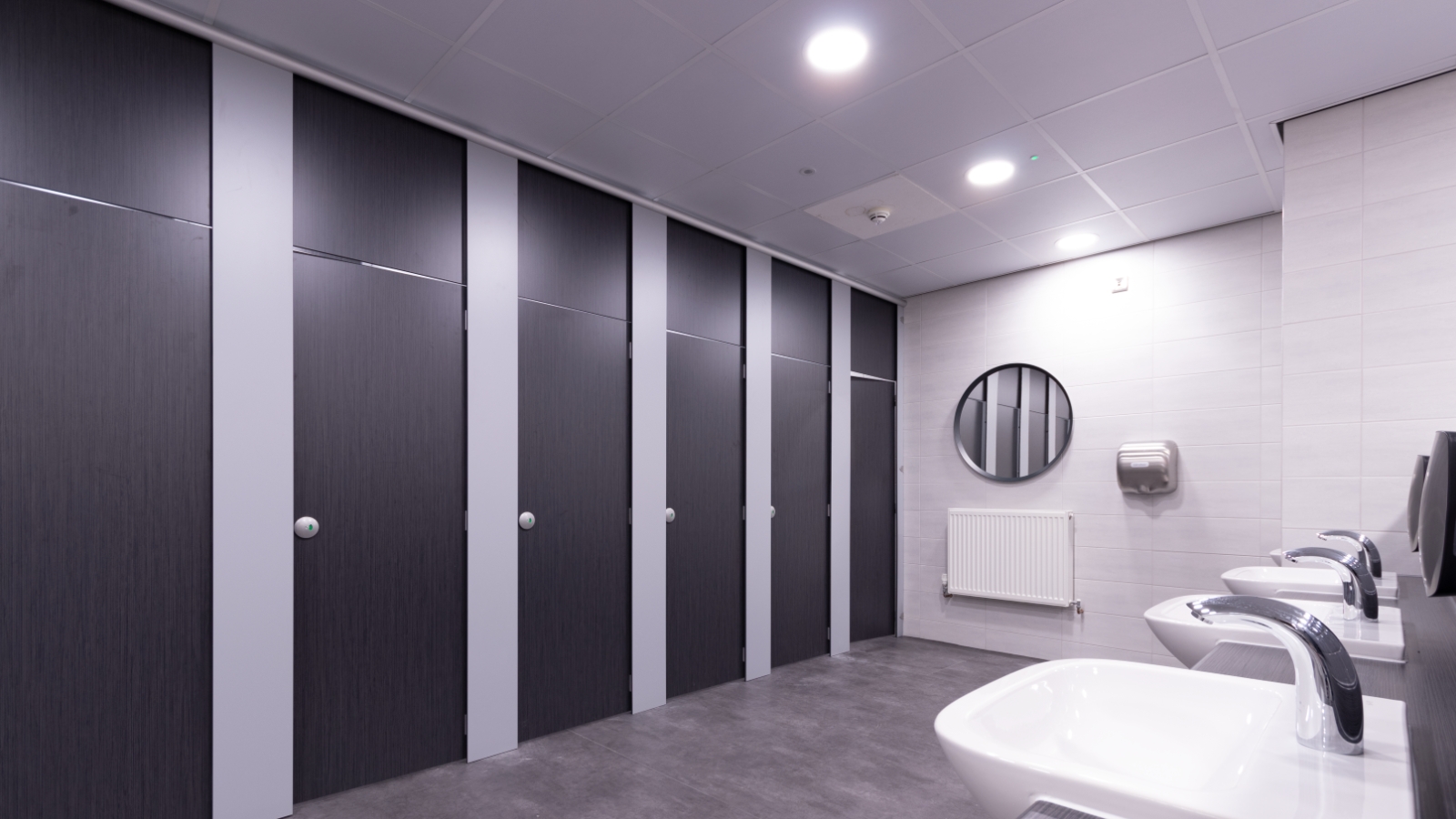 Force Privacy | Washroom Cubicles | Concept Cubicle Systems